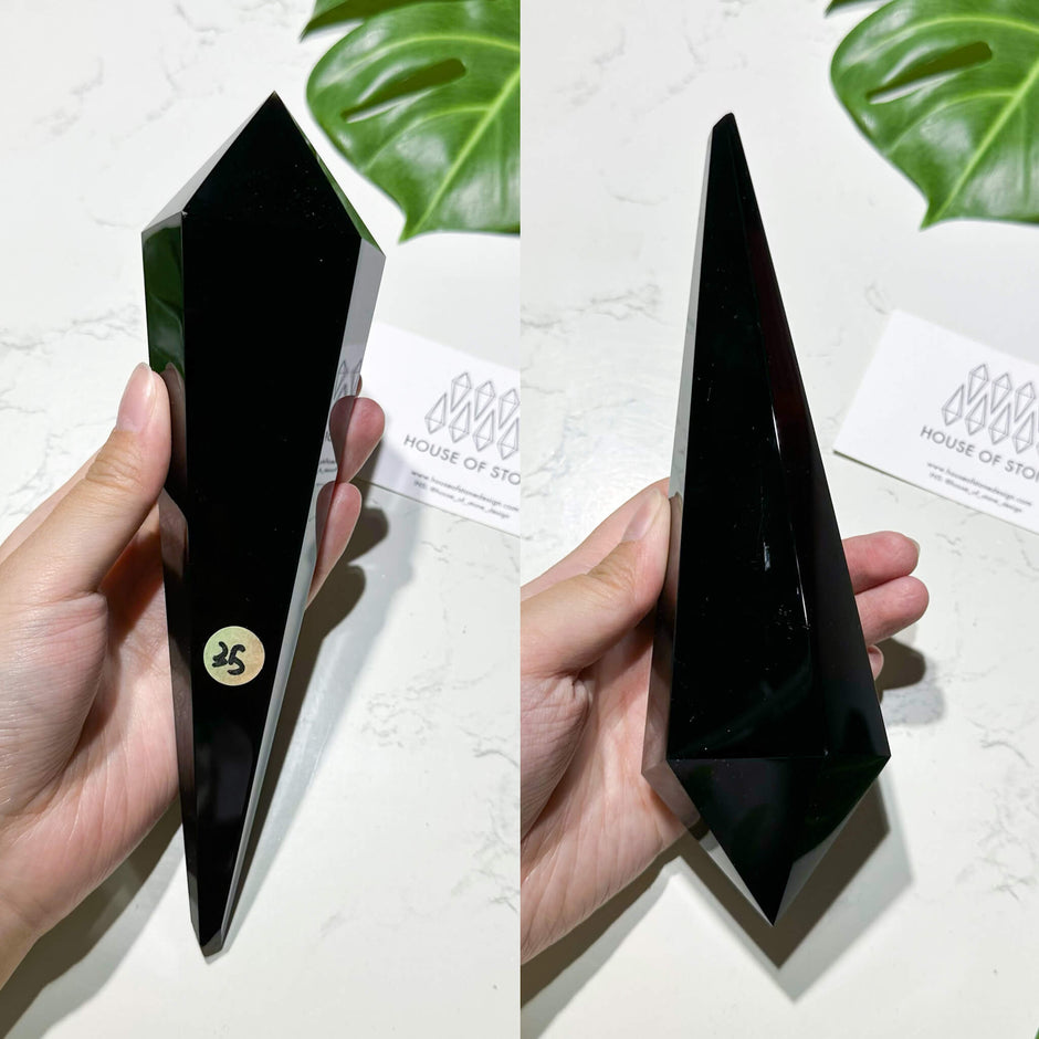 Wand Collection – House of stone